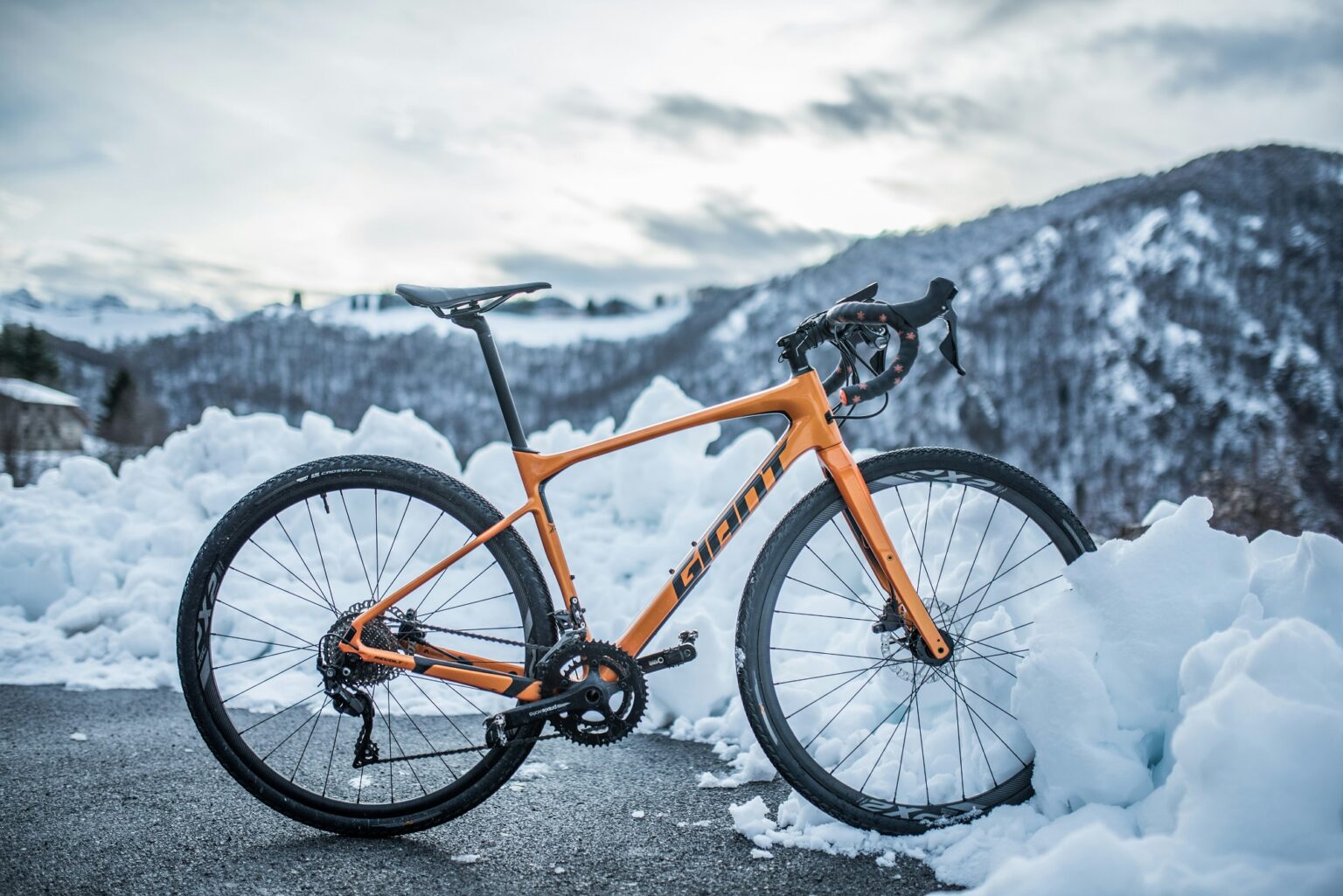 Road Bike Size Chart by Height | FLOWT